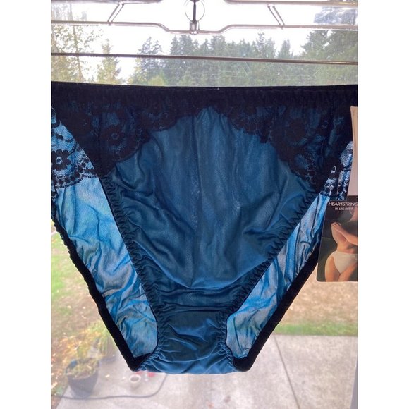 Maidenform | Intimates & Sleepwear | Nos Vtg Maidenform Heartstrings Hi ...